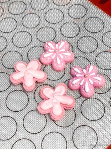 Flower Macarons - The Tipsy Macaron